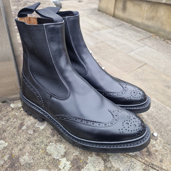 Trickers Henry - Black Calf / Commando Sole – The Shoe Healer